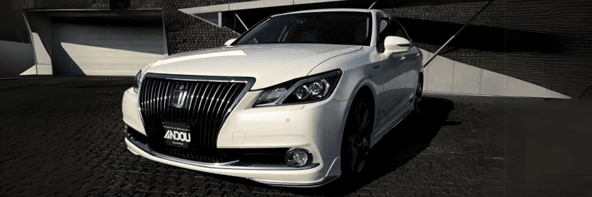 Toyota Crown Majesta : Price, Feature , Review , Pros and Cons
